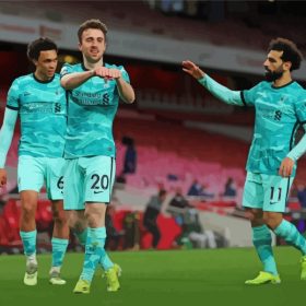 Liverpool Football Team - Paint By Number - Numeral Paint